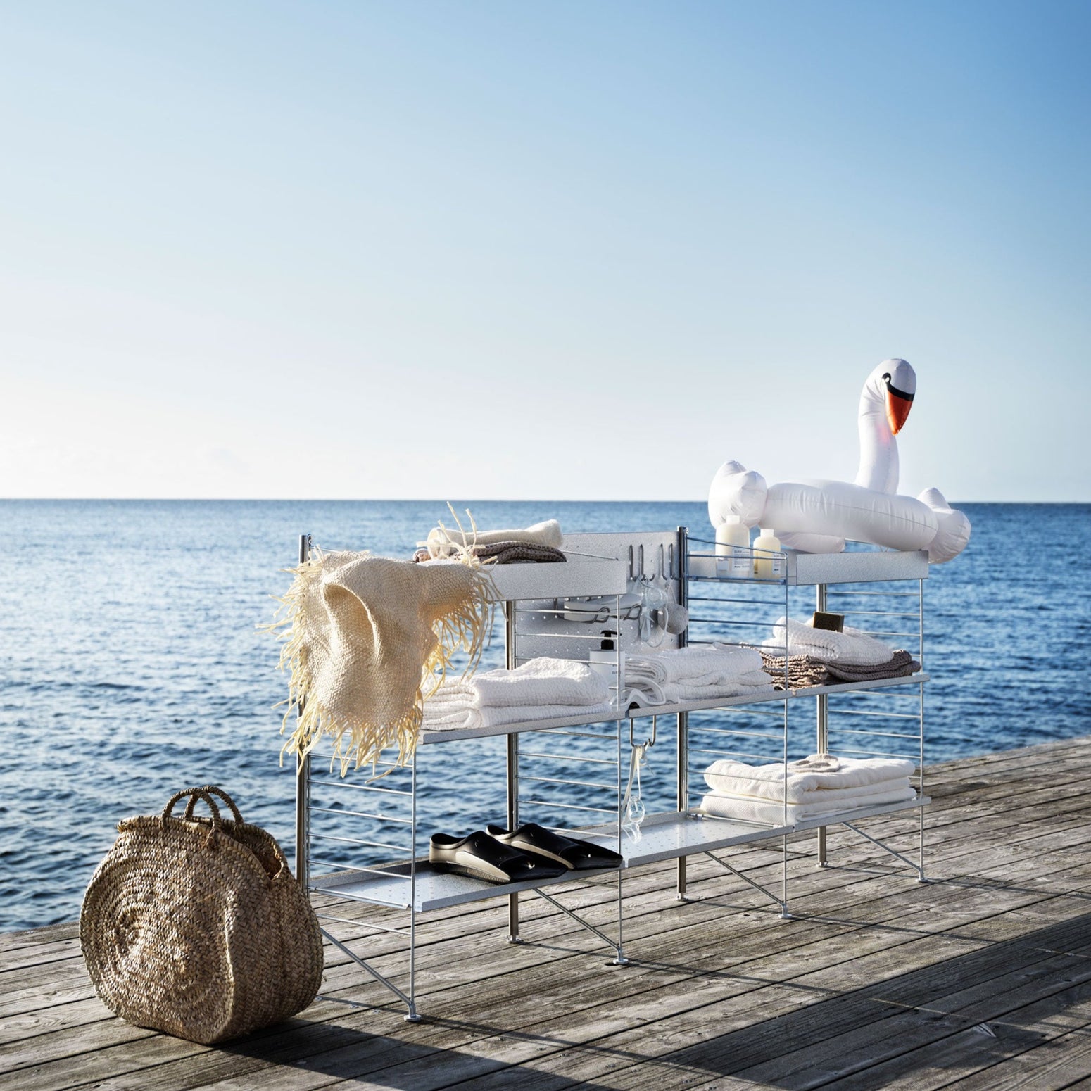 String frittstående hylle Outdoor – OsloDeco